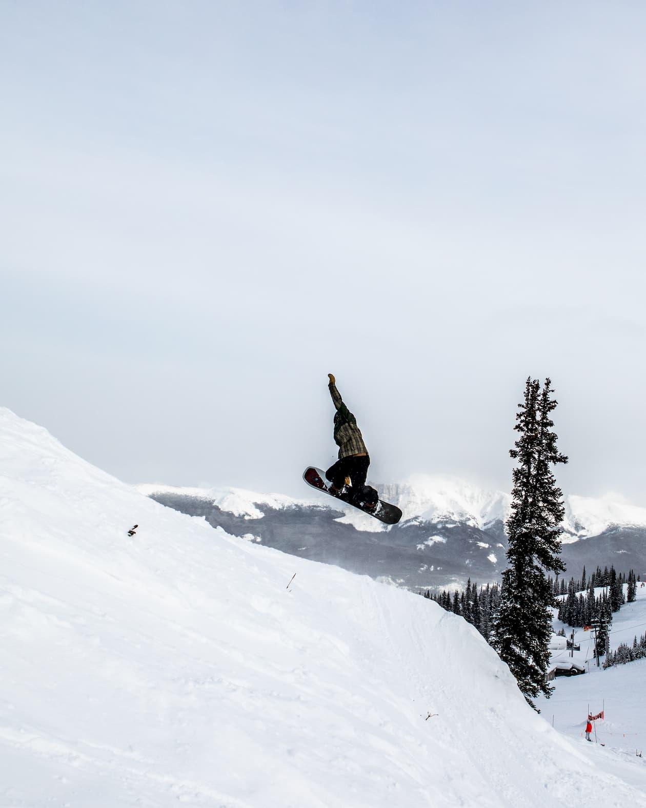 Mask up: There's loads of pow coming our way this winter | SnowSeekers