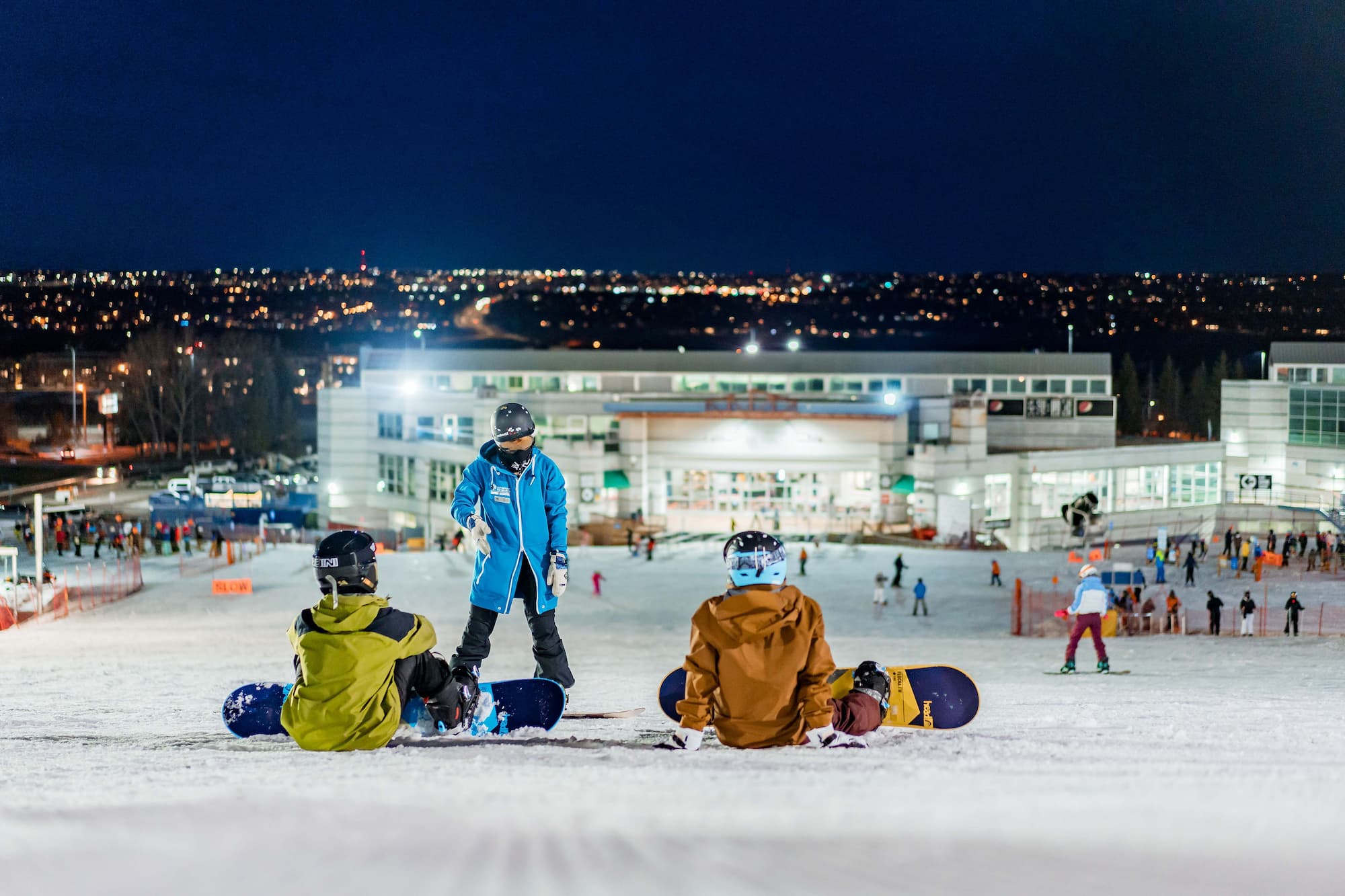 WinSport Snowboard Lesson First Step to Shred with Friends | SnowSeekers